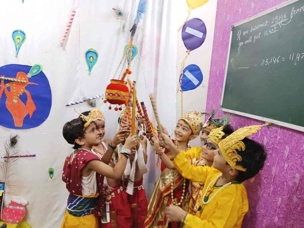 Brilliant Tuition Class in Surat | Spoken English Classes | PlanetSpark