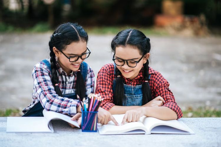 Small Talk Topics for Students: Fun & Easy Conversation Ideas